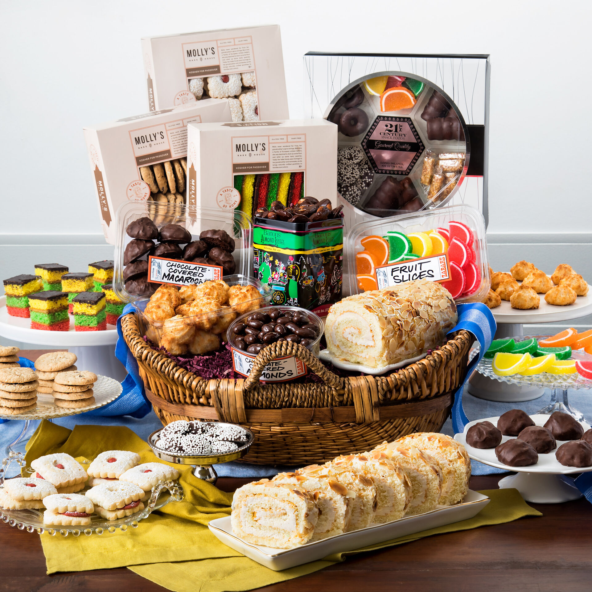 Zabar's Passover Gift Basket (Kosher for Passover)